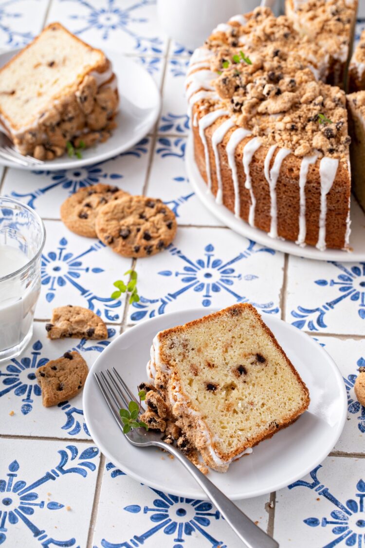 Giada Chocolate Chip Pound Cake | Giada Recipes