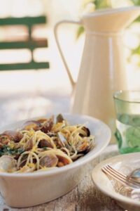 Giada Spaghetti With Clams | Giada Recipes