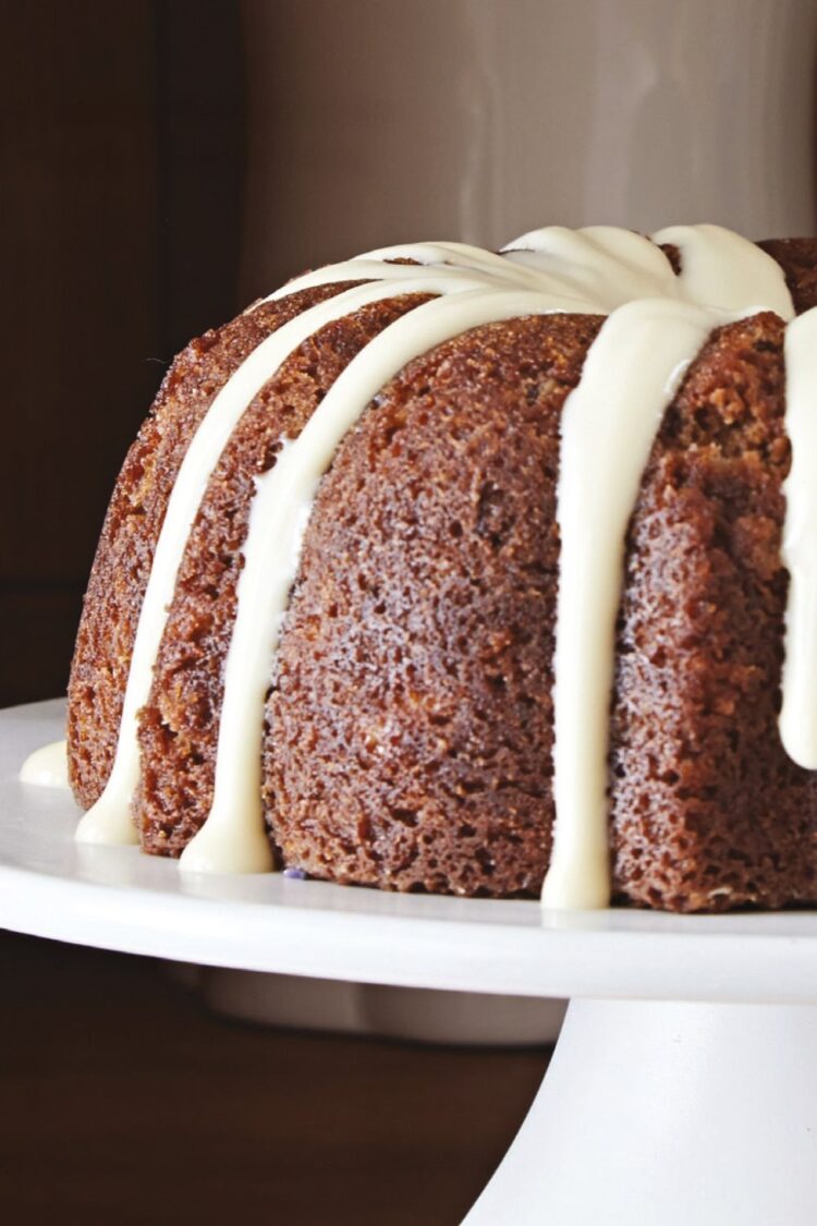 Giada Spiced Apple Walnut Cake with Cream Cheese Icing | Giada Recipes